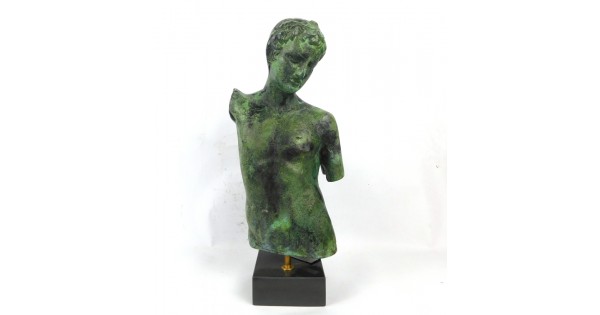 Bronze sculpture of Ephebe