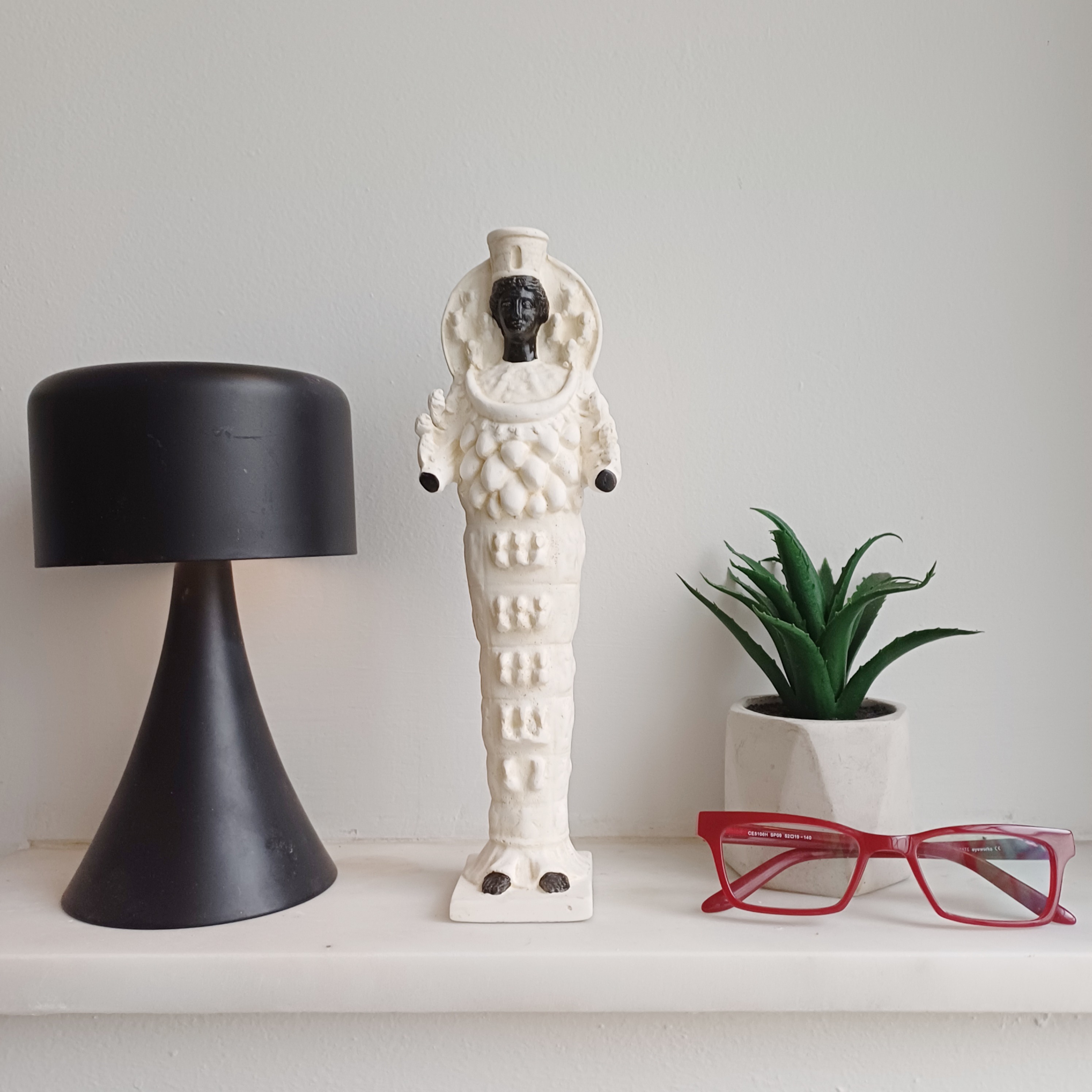 Artemis of Ephesu statue